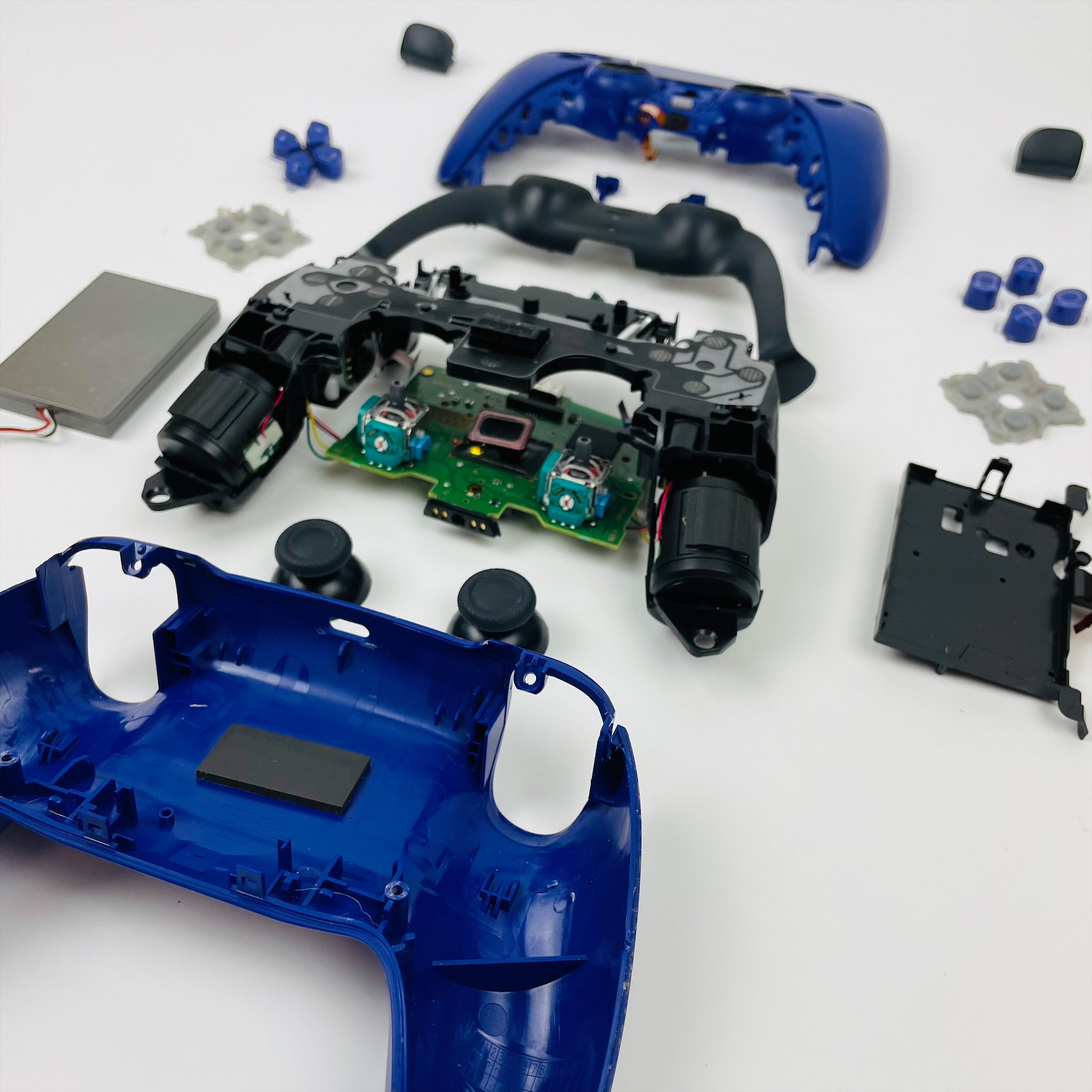 The Ultimate Guide to Safely Buying Refurbished Electronics Online ... The Ultimate Guide to Safely Buying Refurbished Electronics Online ...